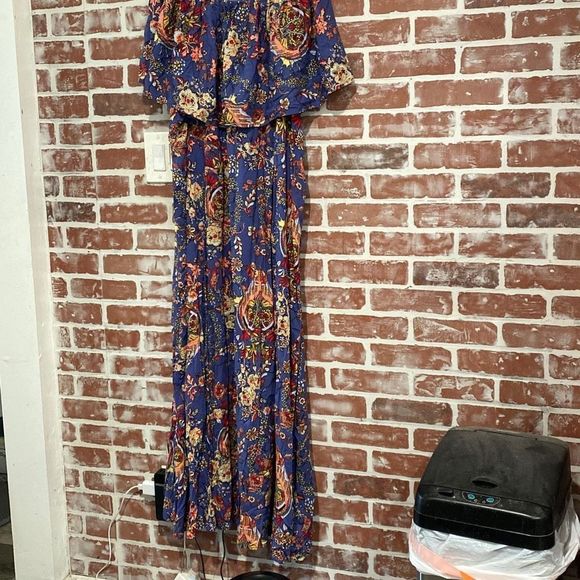 The Pyramid Collection | Dresses | Thepyramid Collection Blue Pink ...